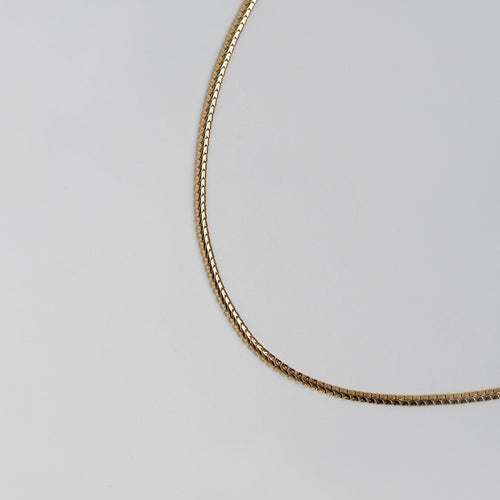 Nos colliers dorés – Huguette Paris